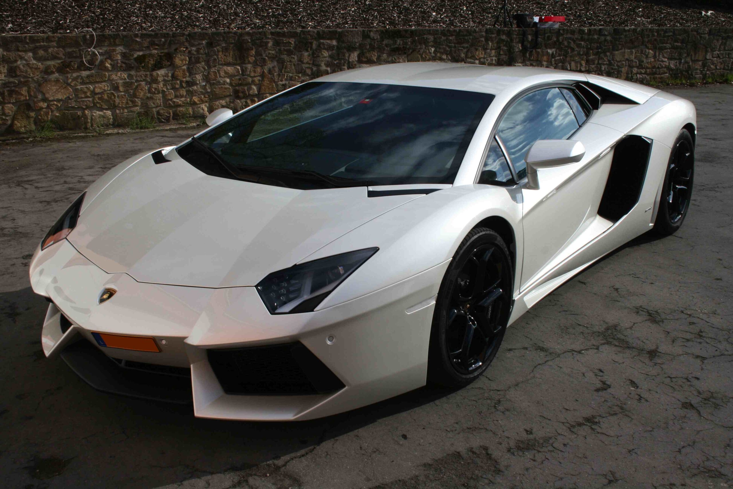 Lamborghini Aventador - Carxpert